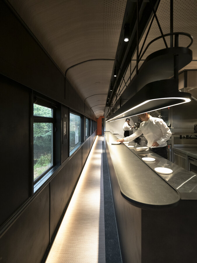 Bolon | Floors for trains | The Moving Kitchen